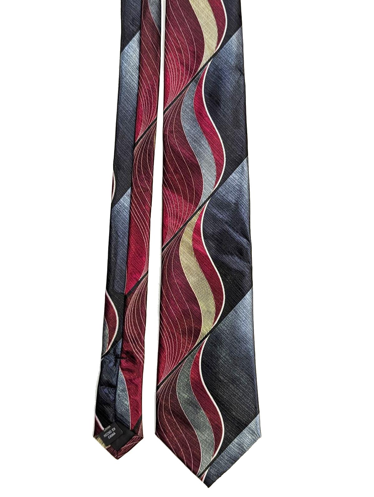Vintage Dapper Tie Fluid Wavy Design – RevivalVintage